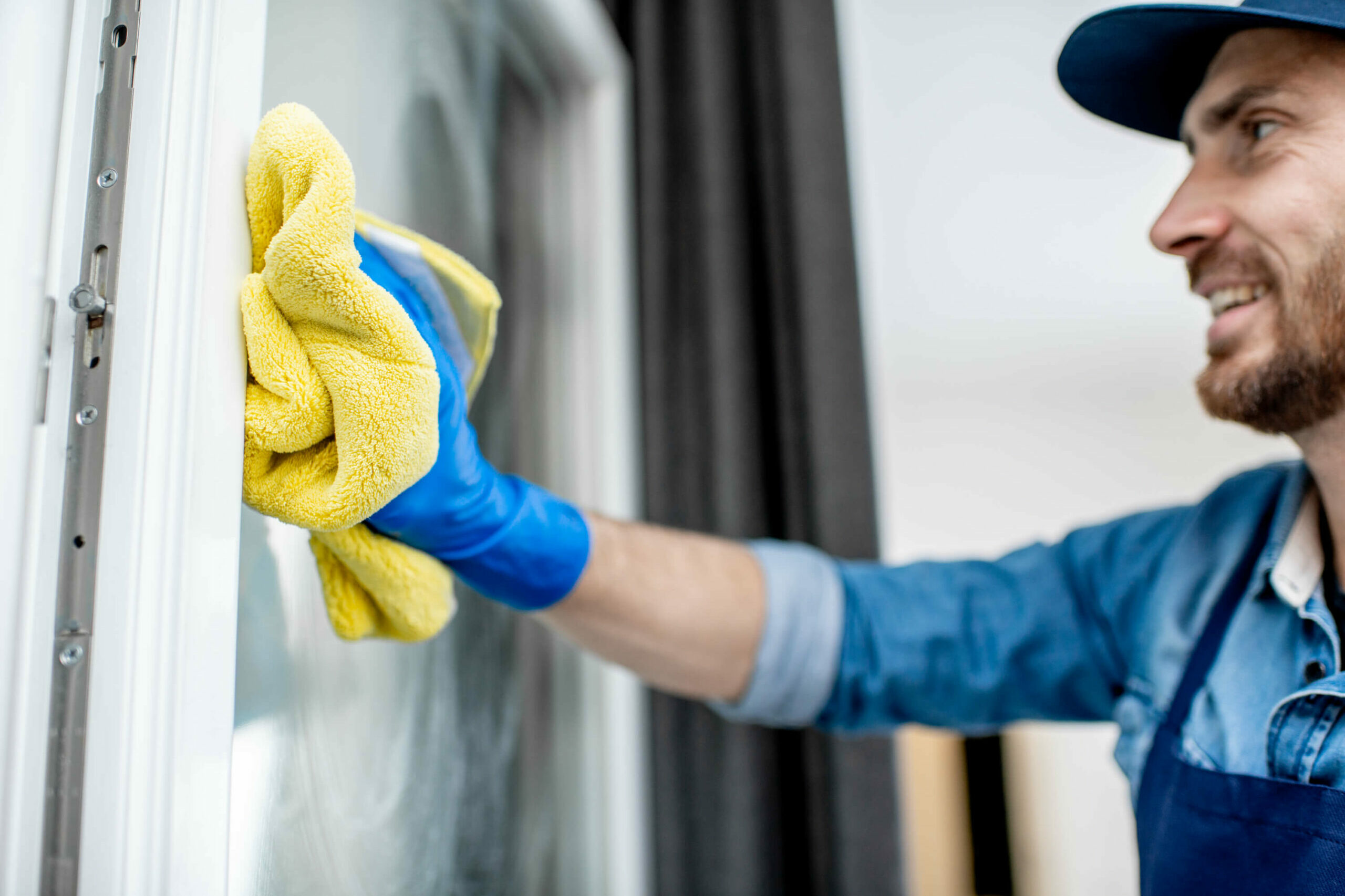 How To Paint Old Aluminium Windows - The Systemex process - Systemex